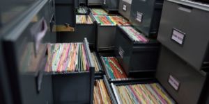 Top 10 Common Mistakes in Document Storage and How to Avoid Them | Blue ...
